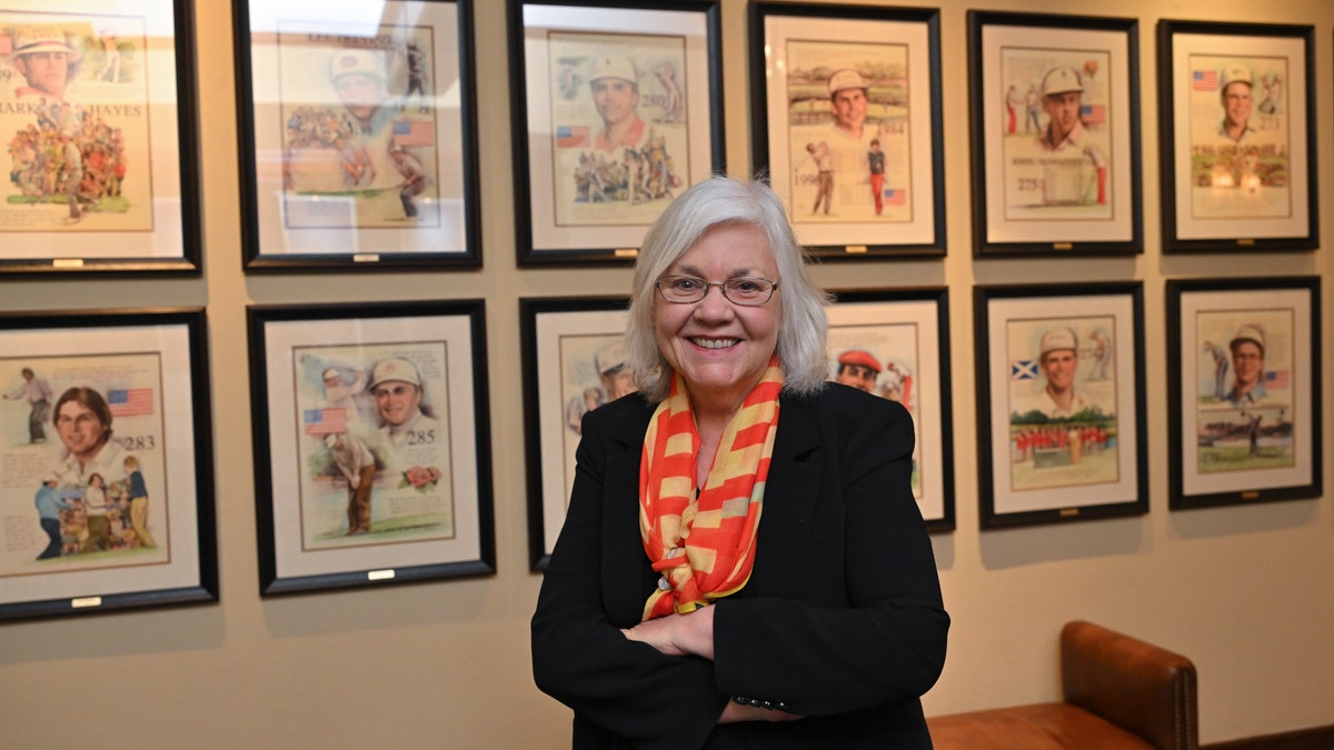 Capturing History with Ink and Watercolors